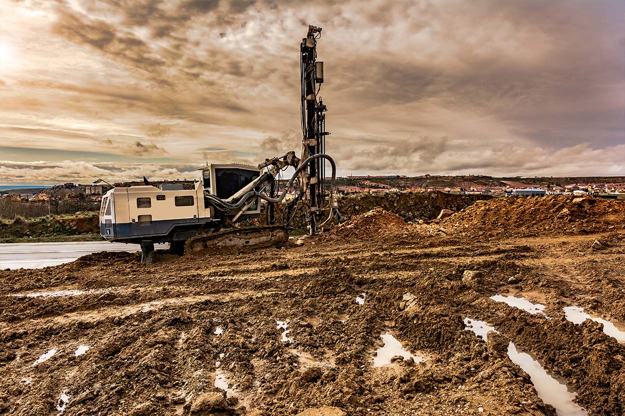 Industries | Mudwizard - Mud Treatment System