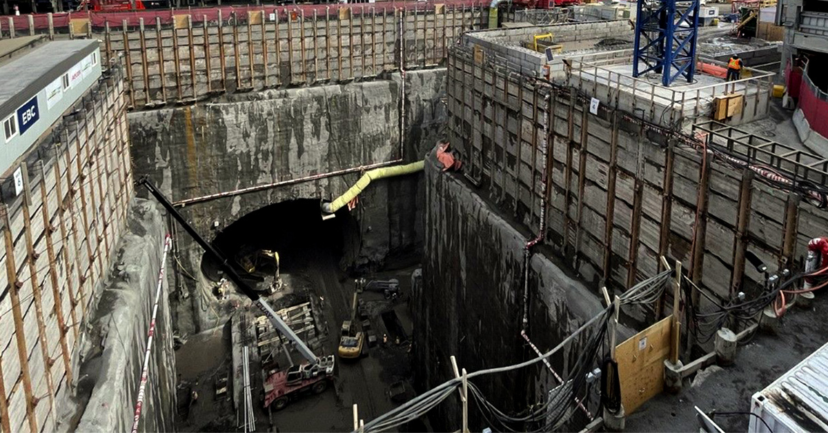 Construction of the Réseau Express Métropolitain (REM) station ...